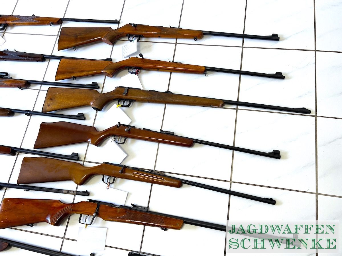 23x KK .22l.r. von Anschütz , Voere , Krico, Weihrauch, TOZ usw. im Konvolut alle .22l.r ...